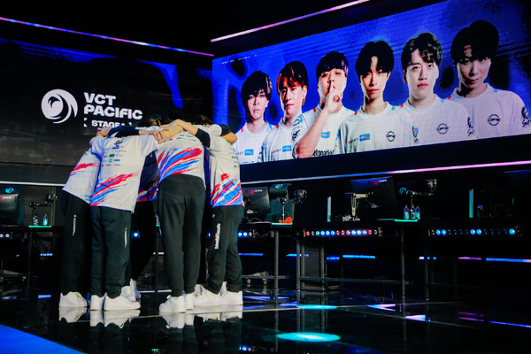 「DFM」Anthem / neth / Medusaほか、Astellコーチとの契約終了を発表―シーズンを振り返る映像も公開 ...